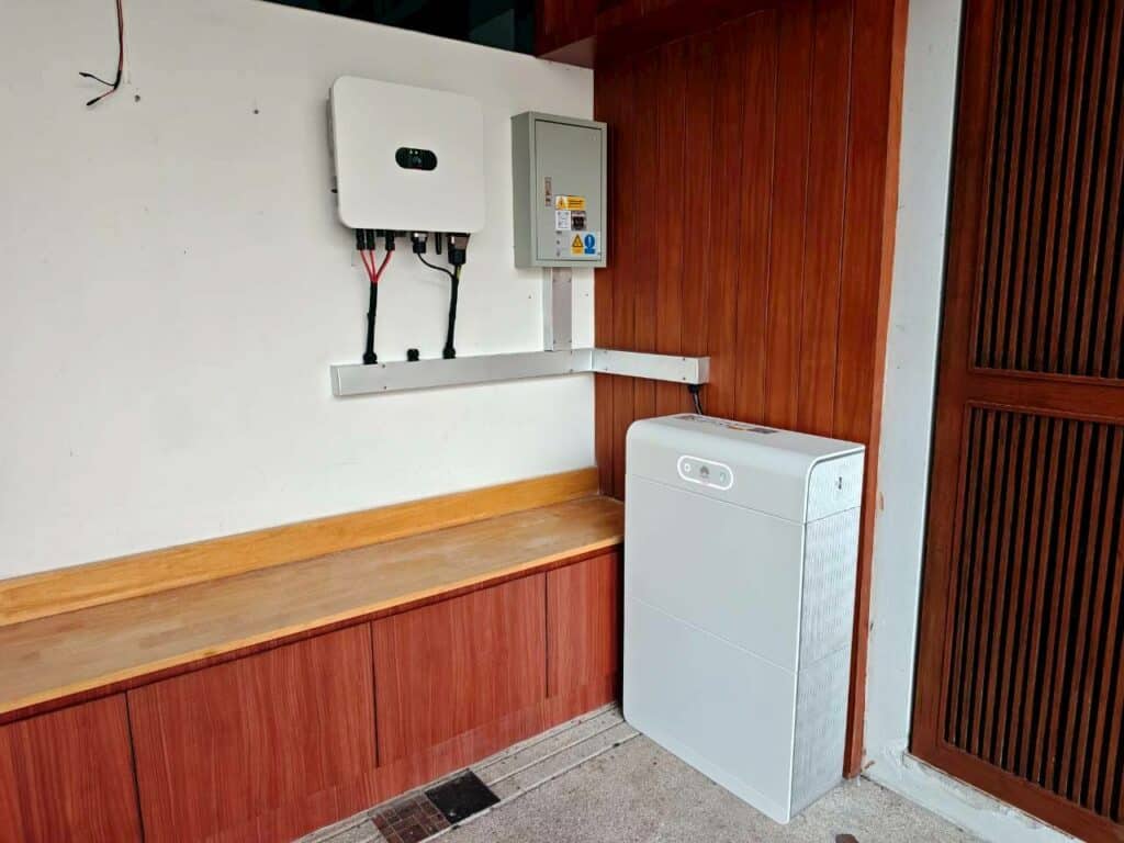 งานติดตั้งโซล่าเซลล์ 10kw Hybrid 1Phase เขตทุ่งครุ กรุงเทพมหานคร - Nk ...