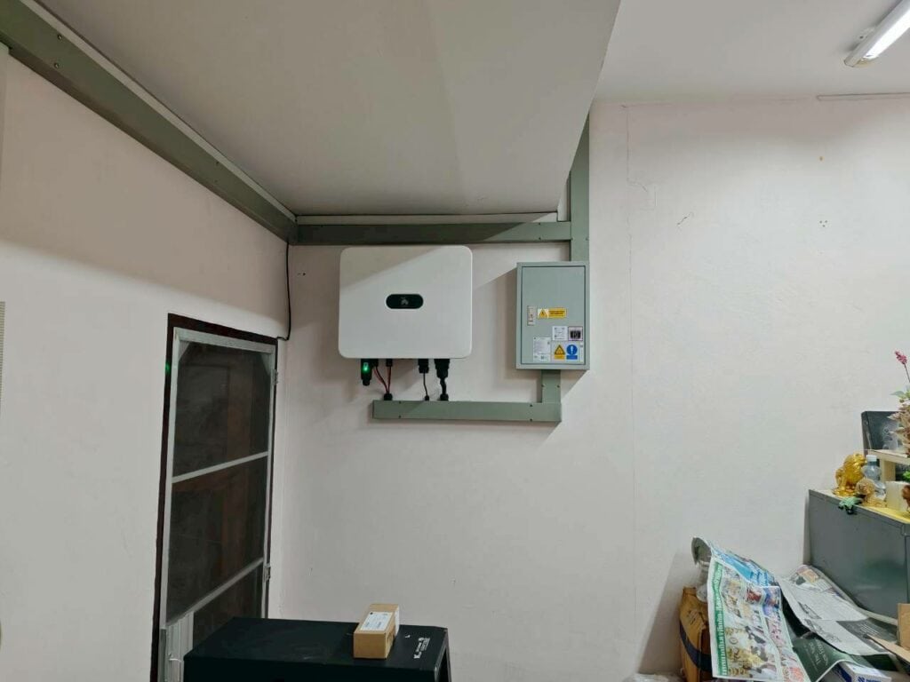 งานติดตั้งโซล่าเซลล์ 15kw On Grid ที่คลินิกทันตกรรม อำเภอเมืองเชียงใหม่ ...